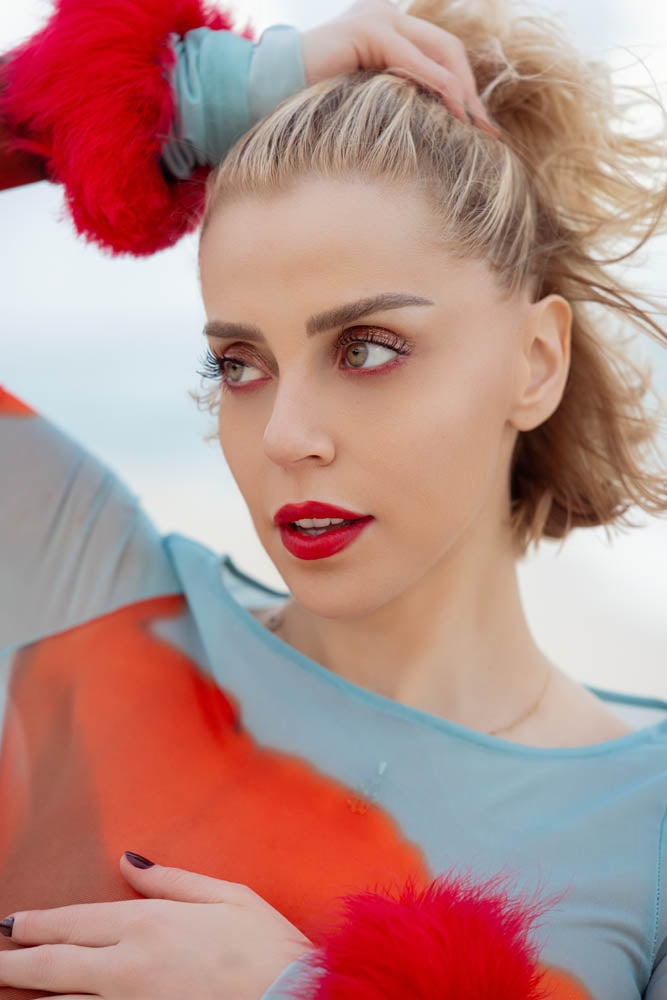 Mode Around the Globe: Violet Benson – modeliste-mag