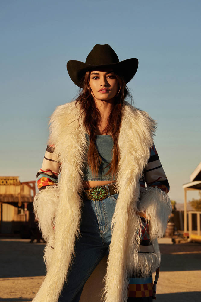 Editor-in-Chief, Amy McCabe Introduces the February Issue – modeliste-mag