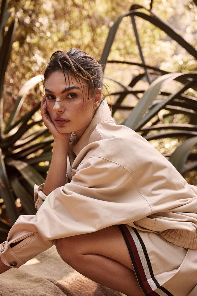 Model Diaries with Isis Valverde – modeliste-mag