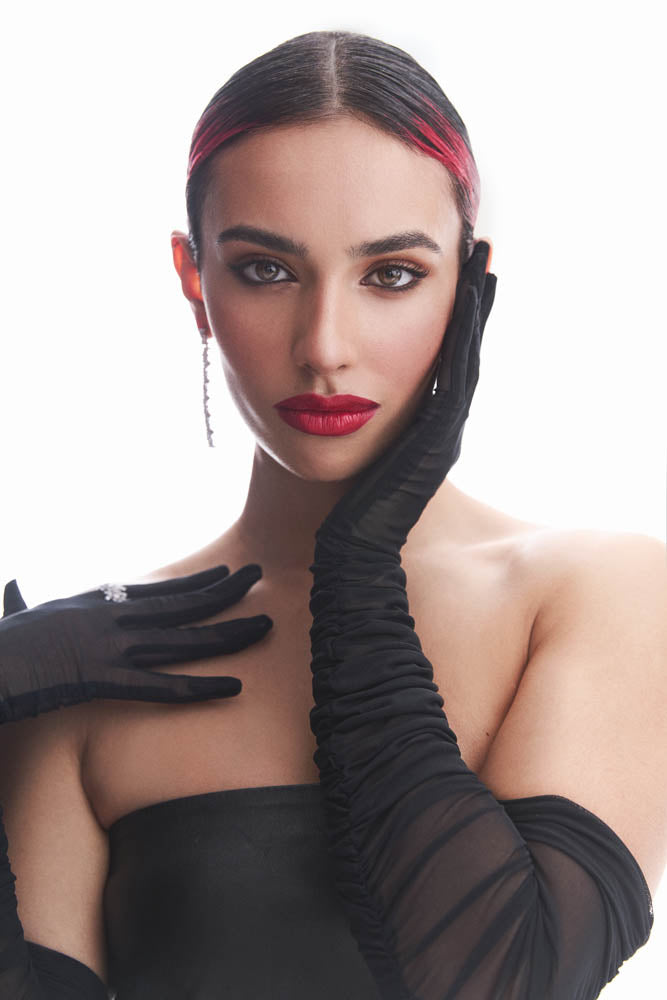 December 2024 featuring Kylie Cantrall – modeliste-mag